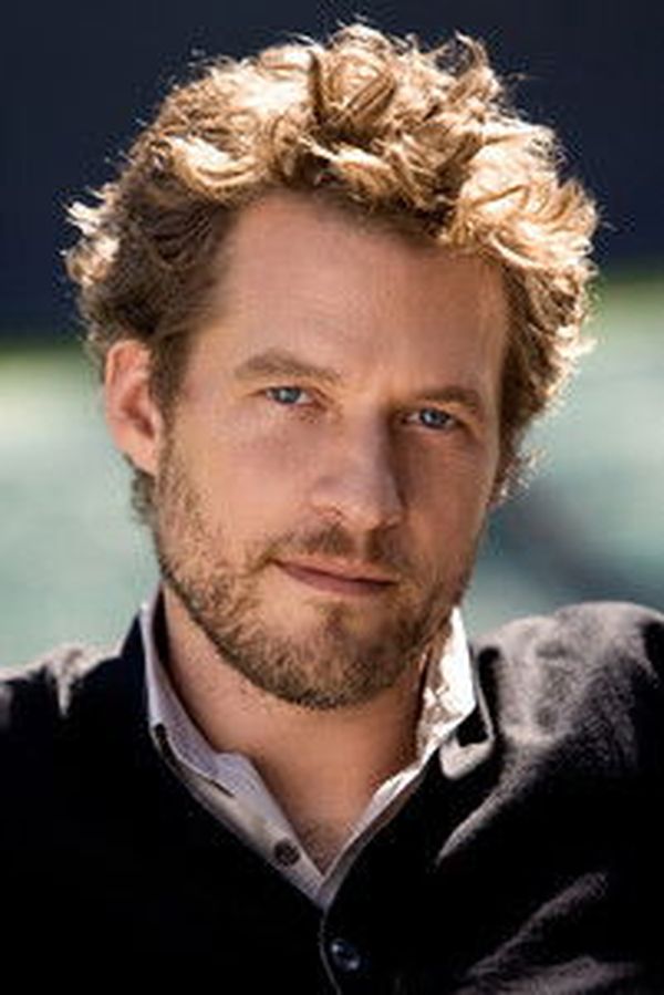 James Tupper - Perfil del actor - BingeBeast